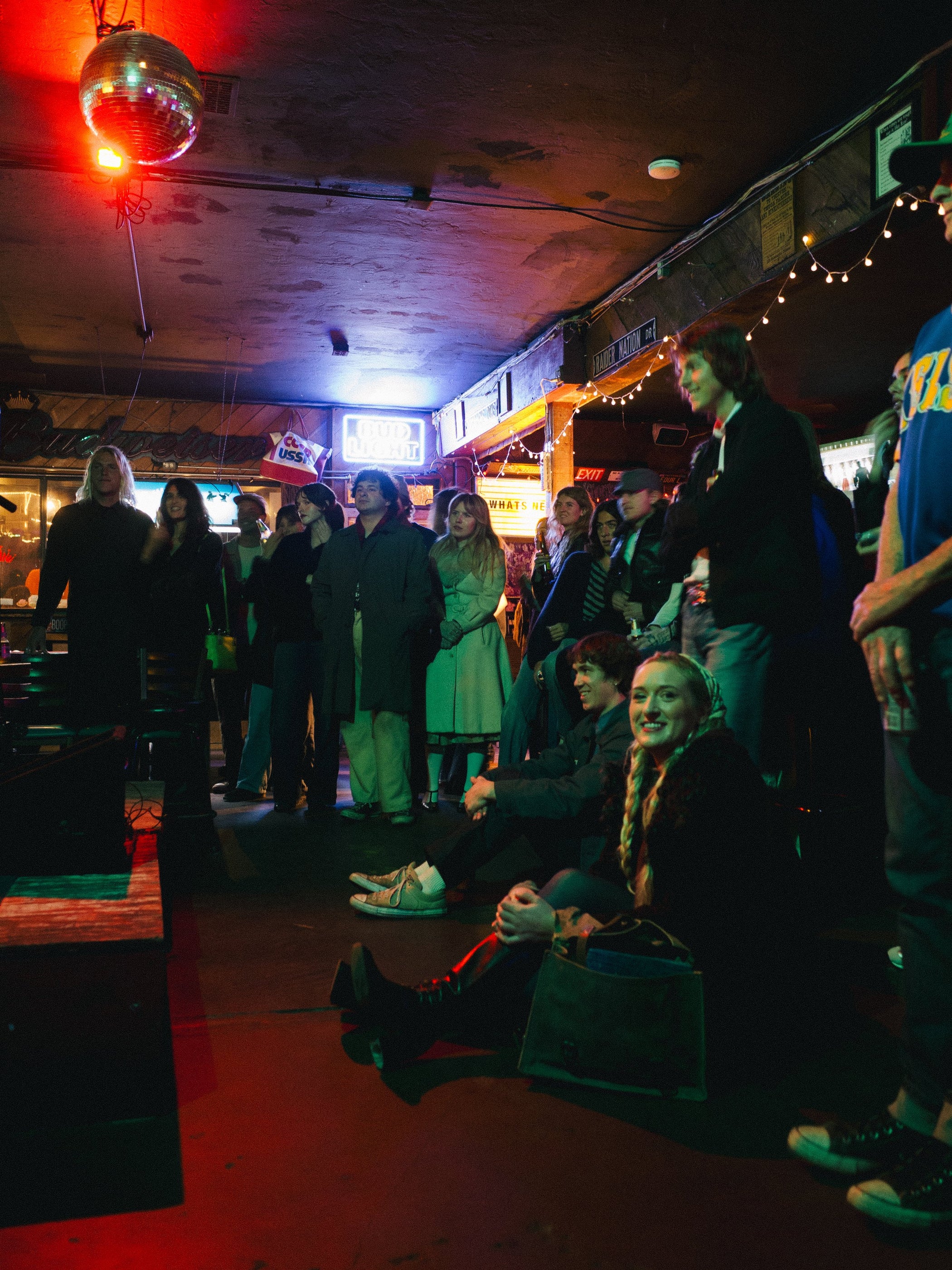 Knuckleheads Sports Bar